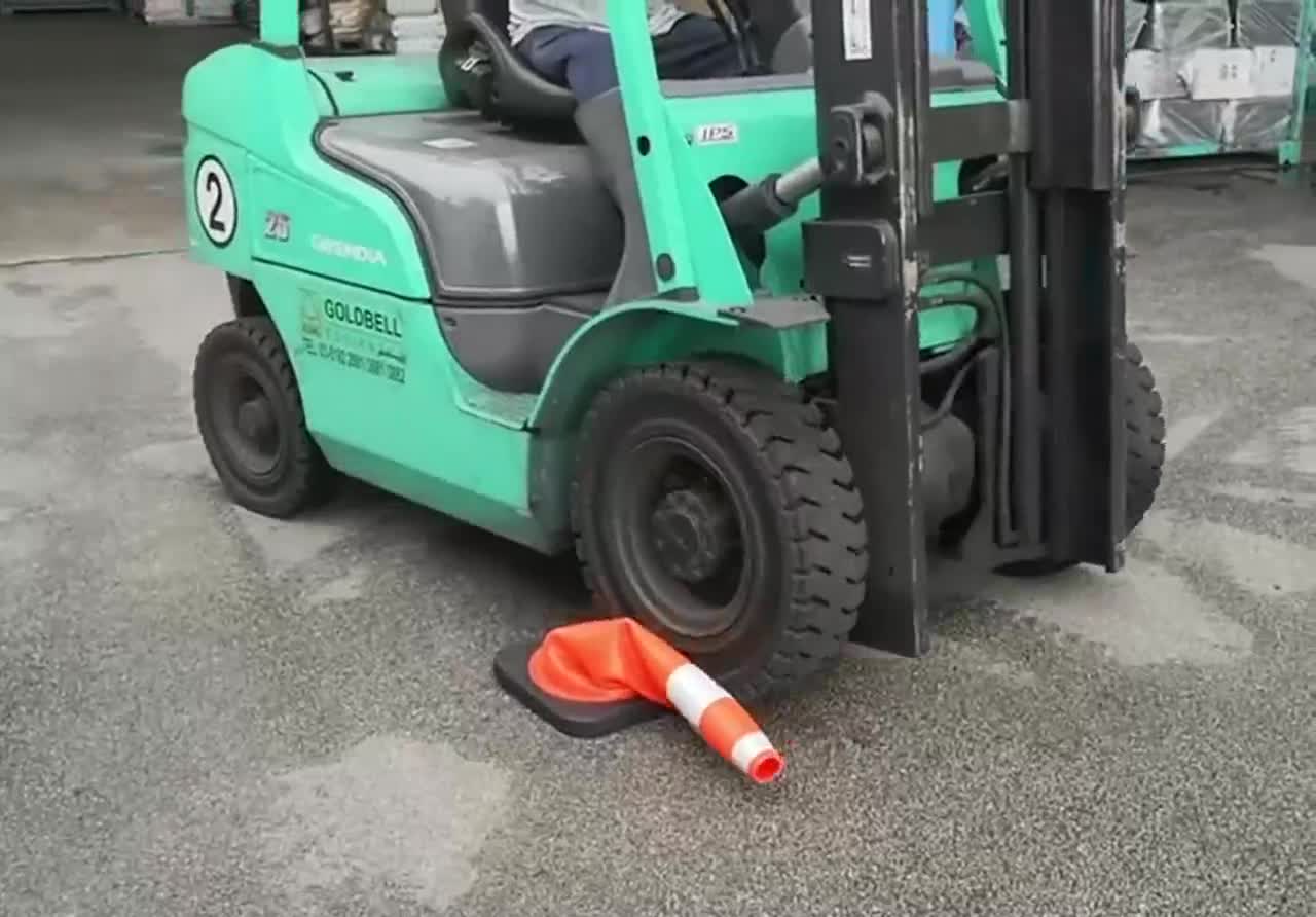 30" Safety Traffic Cone | Kon Keselamatan | Kon Safety - [Ready Stock ...