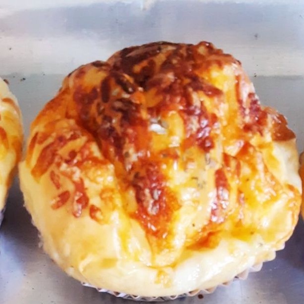 💥 meletop 💥 mayo cheezy bun | Shopee Malaysia