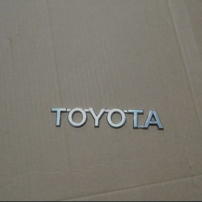 Original TOYOTA Hilux Emblem | Shopee Malaysia