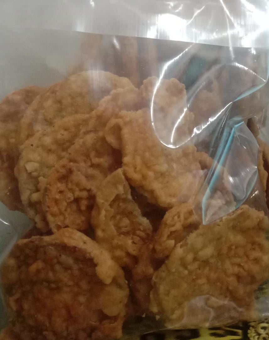 kerepek tempe BULAT pedas dan original petak rangup renyah 2 saiz 200g ...