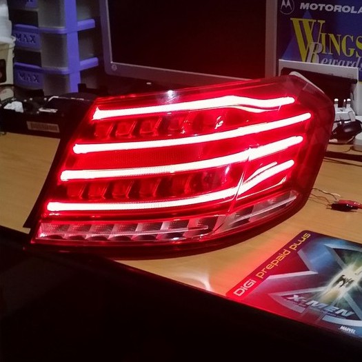 Mercedes W212 E Class Facelift Rear/Tail Lamp Fast Repair Service ...