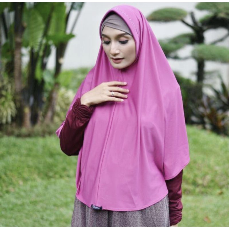 Gaby - Almeira Hiden Instant Veil Non Sequin Sequin Pad Chelsy T-Shirt ...