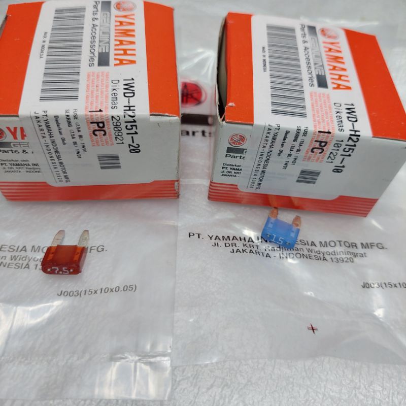 Fuse Fuse r25 mt25 nmax n max 7,5A 15A 30a 1wd h2151 10 20 01 | Shopee ...