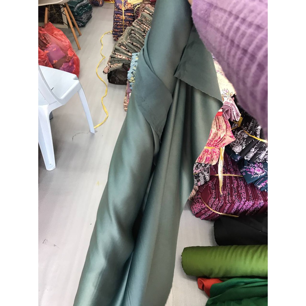 Kain Plain Valentino Soluna Dull Satin Viral 🔥🔥 Tema Raya 2025 ...