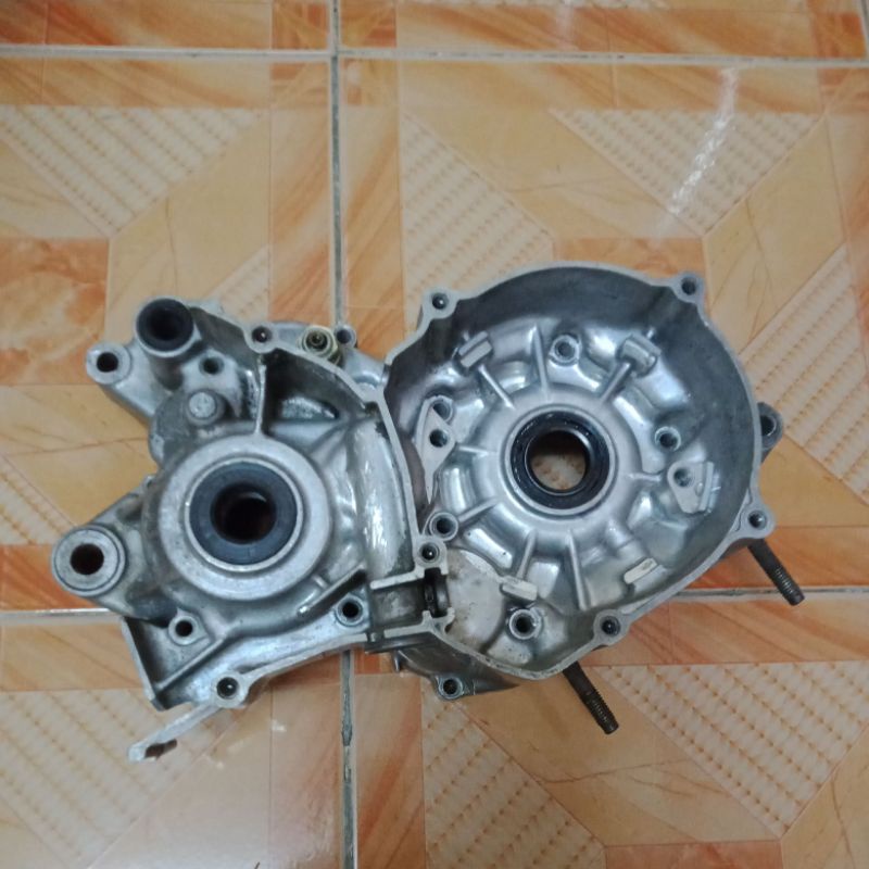 Crankcase Yamaha rxz ( original motor ) | Shopee Malaysia