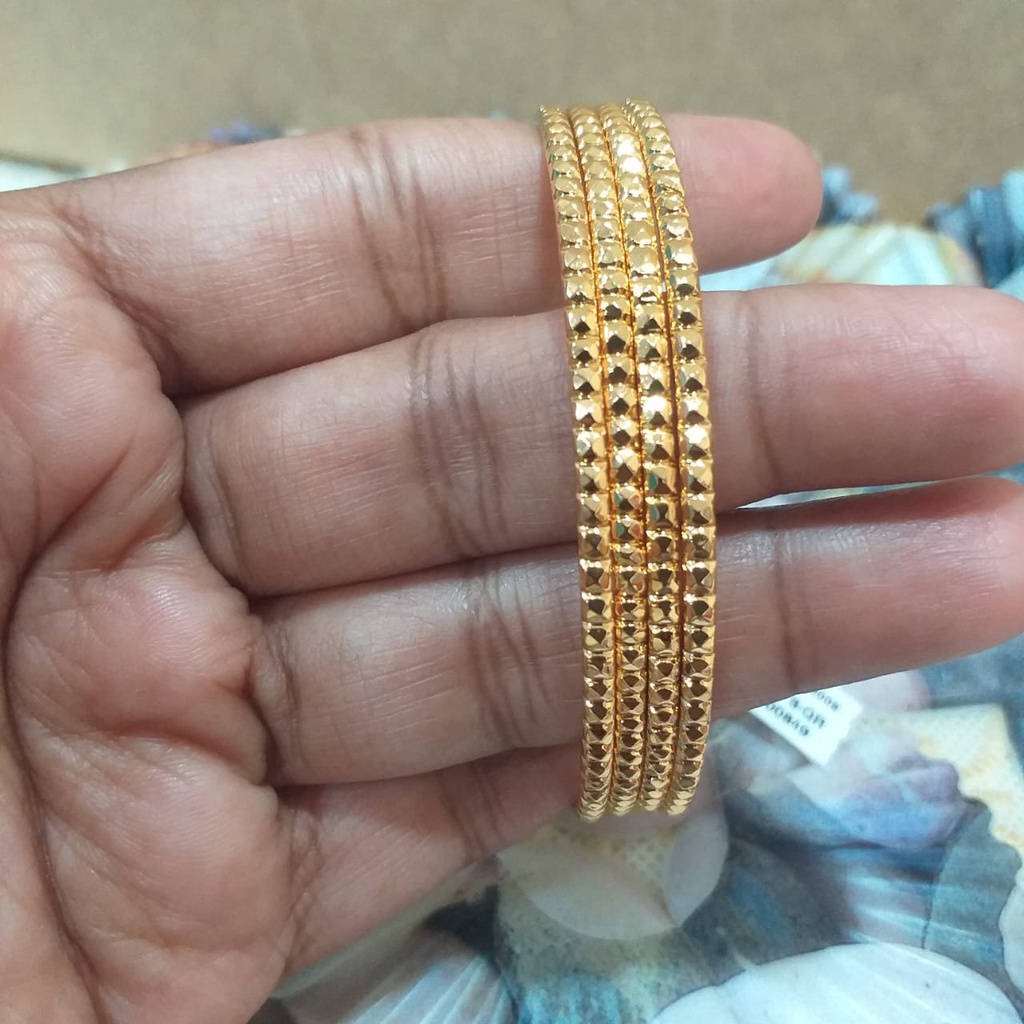 Micro Plated Daily wear Bangles Set ( Ready Stock ) | Shopee Malaysia