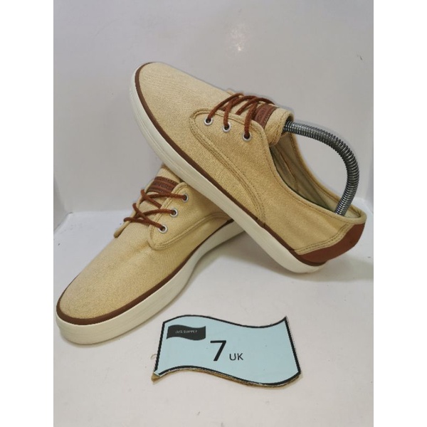 Kasut Bundle Branded Classic Retro Converse Sneaker Size 7UK (Preowned ...