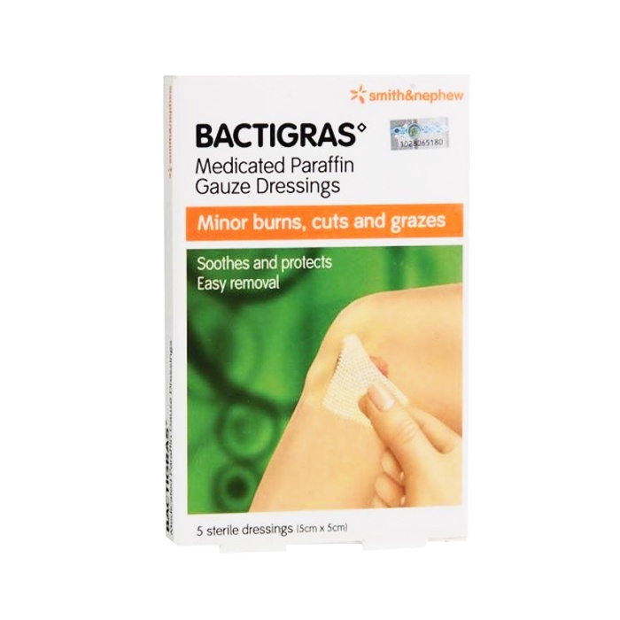 Bactigras Medicated Paraffin Gauze Dressings 5cm x 5cm x 5s | Shopee ...