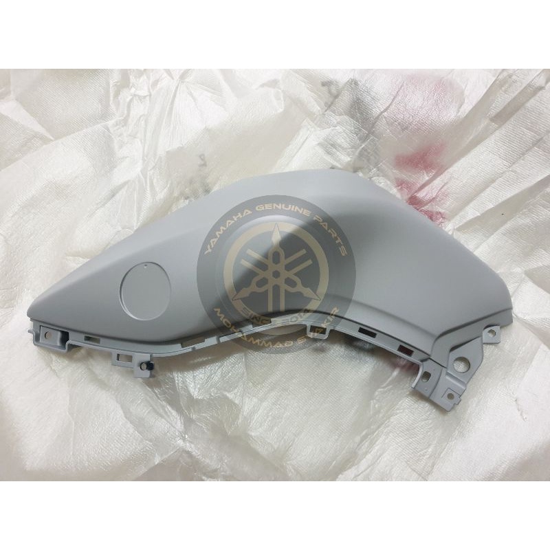 100% ORIGINAL MT15 FUEL TANK COVER B8D-F4129-00 | Shopee Malaysia