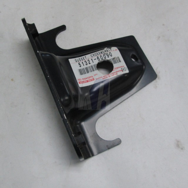 TOYOTA LAND CRUISER CROSSMEMBER GUSSET | Shopee Malaysia