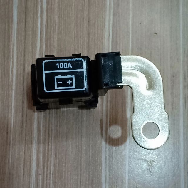 100A MAIN FUSE HOLDER COMPLETE FUSE. | Shopee Malaysia
