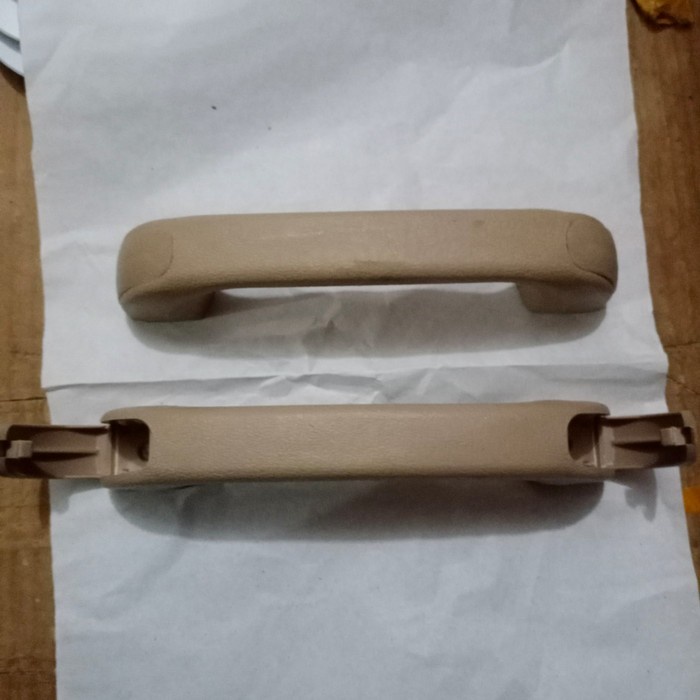 Toyota AVANZA DAIHATSU XENIA KIJANG CARRY APV UNIVERSAL Passenger Hand ...