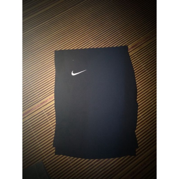 seluar pendek Nike.. | Shopee Malaysia