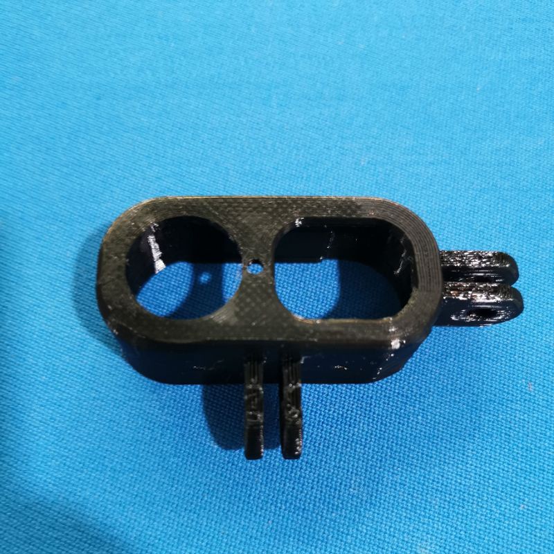 Insta360 Go2 3d printed mount for horizontal or vertical footage ...