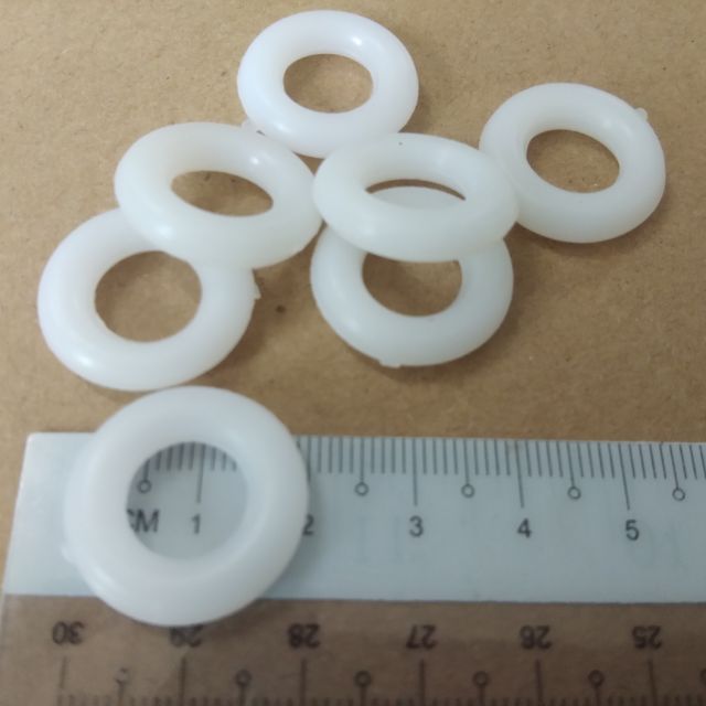 2CM PLASTIC DONUTS ( 15 PIECES) | Shopee Malaysia