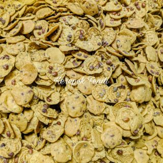 𝙆𝙚𝙧𝙚𝙥𝙚𝙠 𝙁𝙚𝙣𝙙𝙞 Kerepek Rempeyek Kacang Tanah Mini [500g] | Shopee Malaysia