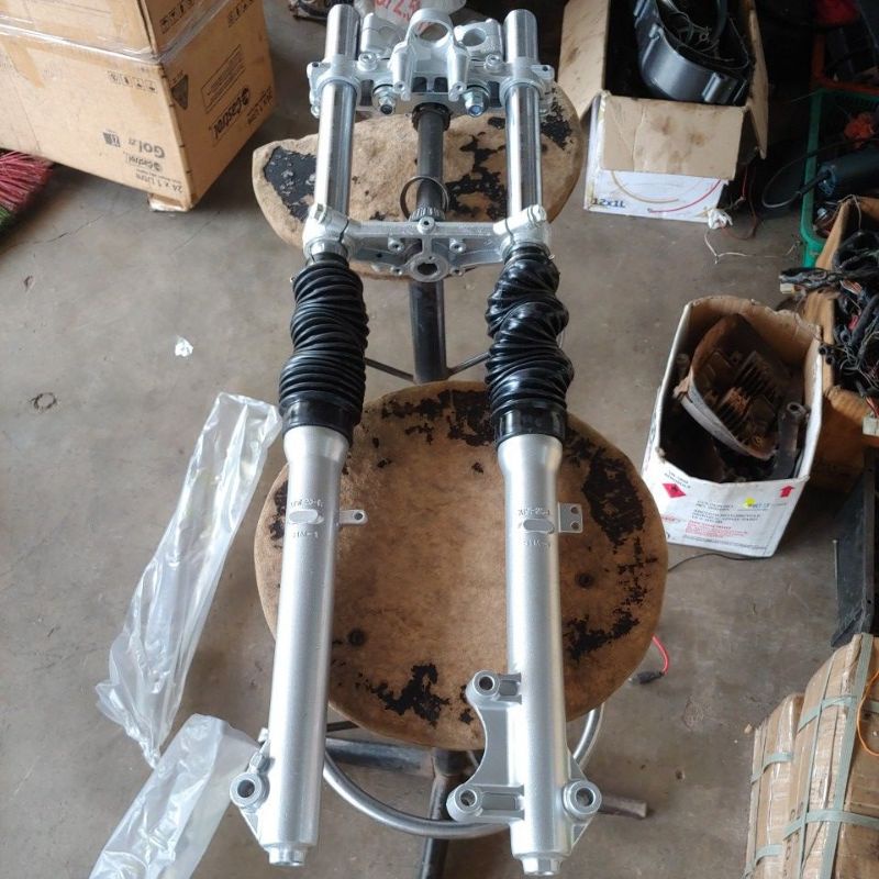 Kawasaki KLX 150 front fork Cross cubcross motorcross siap crown cone bearingtfork One set ...