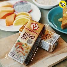 HALAL VITAMILK ALMOND OAT DRINK | Shopee Malaysia