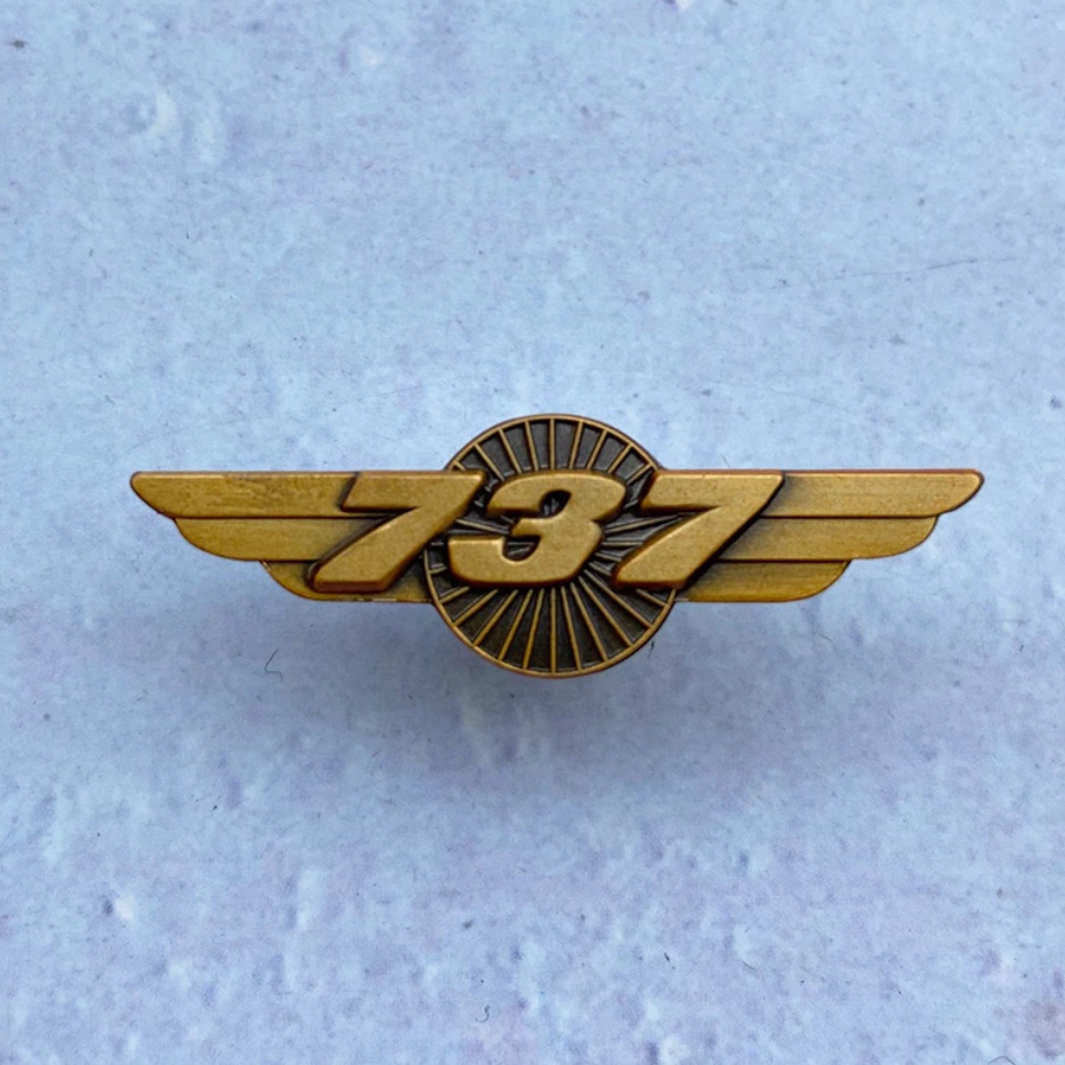 PREMIUM Boeing 737 777 Airbus 320 wings aviation merchandise remove ...