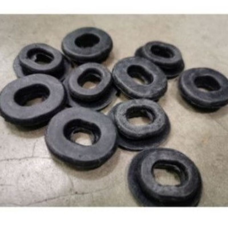 SUZUKI TXR, RXS, HX135 Side cover Rubber Suzuki Honda YAMAHA | Shopee ...