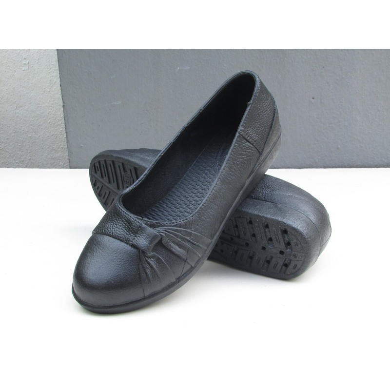 TL Kasut Getah Kerja Perempuan Tahan Air Waterproof Plastic Shoes For ...