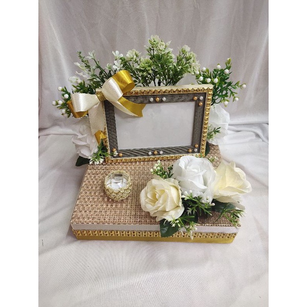 gubahan frame mas kahwin c/w bekas cincin-single ring(cream gold ...