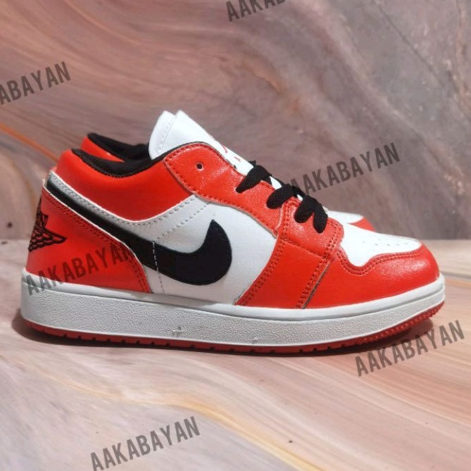 MERAH PUTIH Sneakers Shoes kids nike air jordan 1 low Chicago Red White ...