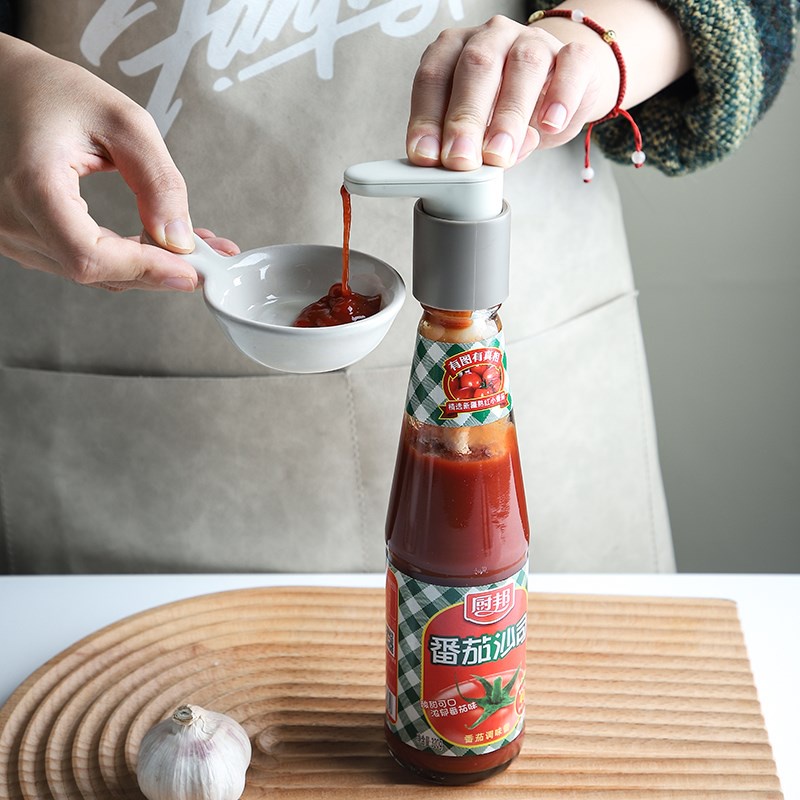 Oyster sauce tomato juice extruder kitchen seasoning bottle oyster ...