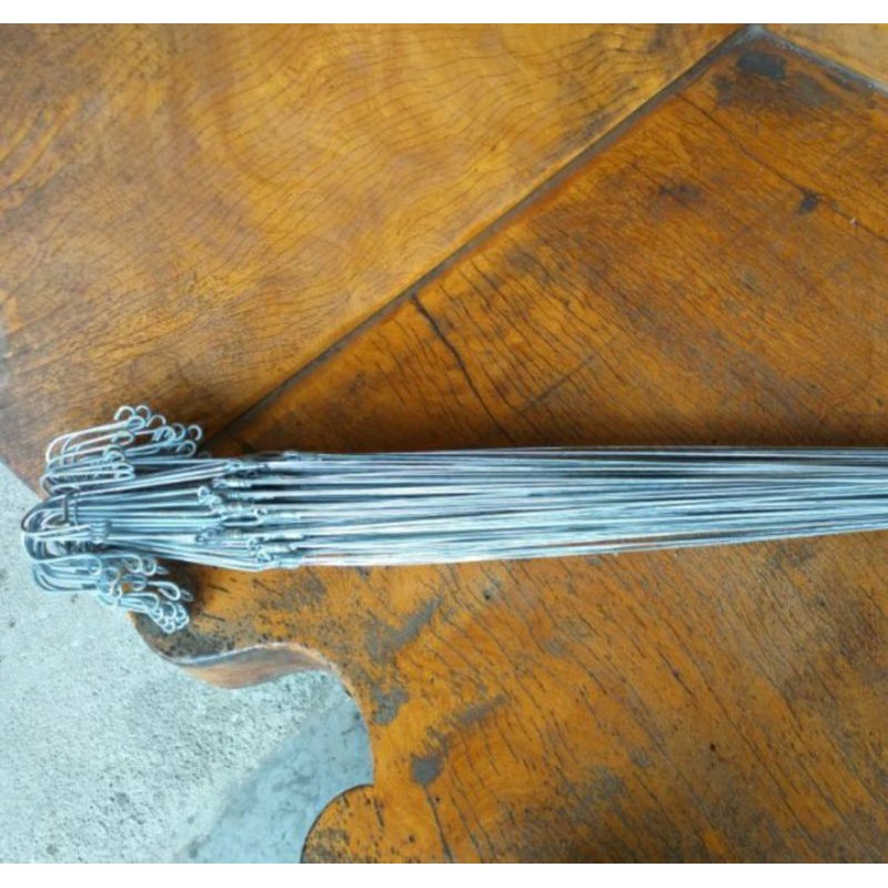 Dawai penyangkut orkid. 3 dawai besi. panjang 3kaki. | Shopee Malaysia