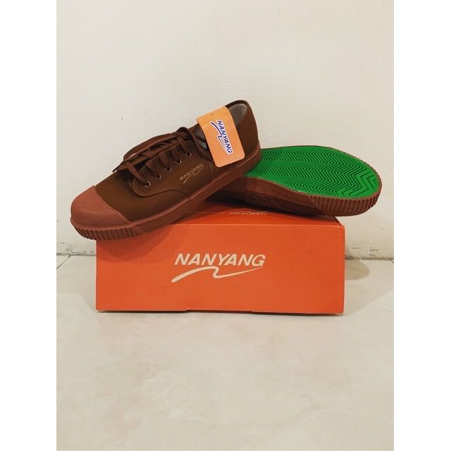 NANYANG ORIGINAL Shoes / Original Nanyang Sepak Takraw Shoes (Size 31 ...
