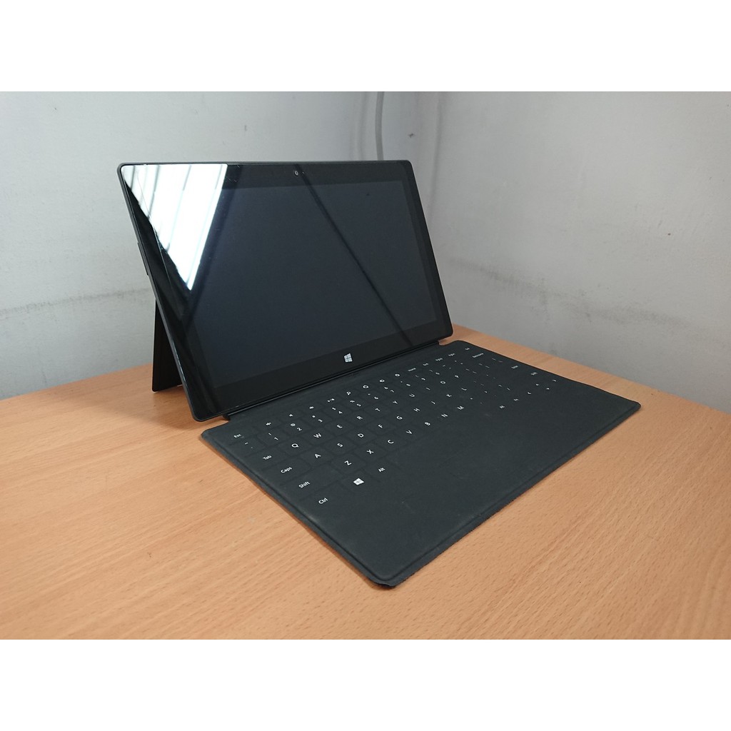 Microsoft Surface RT 64GB SSD 2GB Ram Quad-core NVIDIA Tegra 3 Tablet ...
