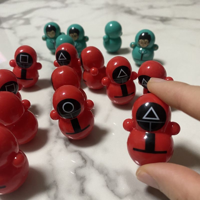 Cartoon Squid Game Toy Tumbler TV Series Characters Model Squid Game ...