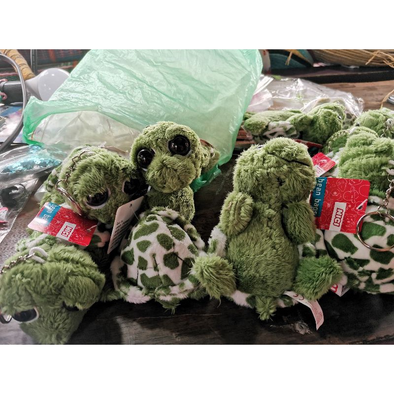 Key chain penyu sedih s1 (2pcs) | Shopee Malaysia