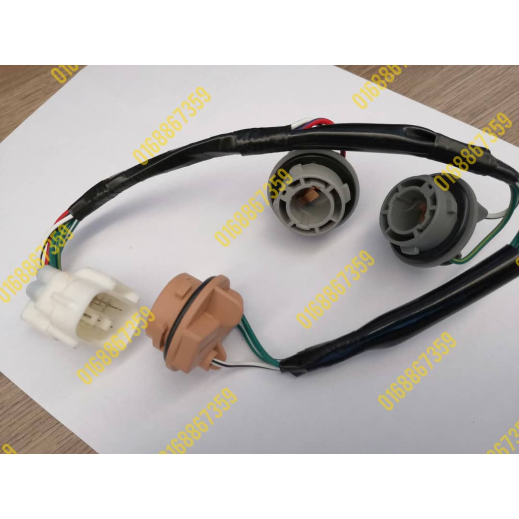 TOYOTA GENUINE TAIL LAMP SOCKET FOR HILUX KUN25 | Shopee Malaysia
