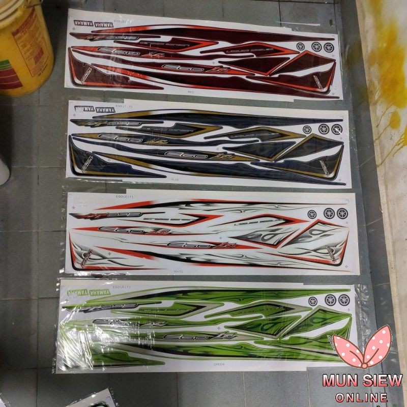 Stiker body cover set yamaha ego lc (1) (carburetor) merah sticker stripe | Shopee Malaysia