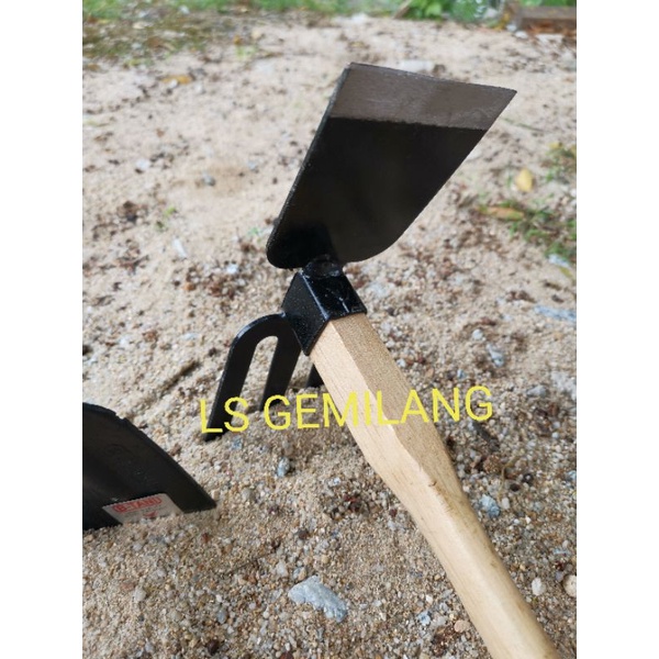 B-TANI BUATAN MALAYSIA Mini hoe Cangkul with Handle Iron Metal Hoe ...