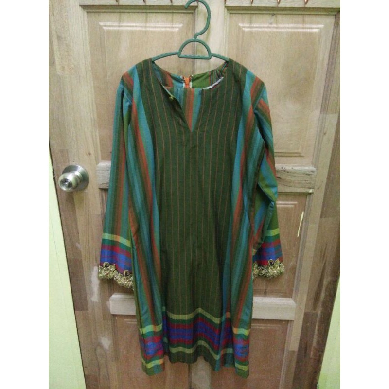 BAJU RAYA PRELOVED BAJU KURUNG MODEN (CORAK KAIN PELIKAT) | Shopee Malaysia
