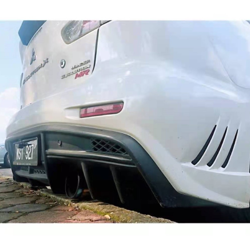 LANCER INSPIRA VARIS REAR BUMPER (PP) | Shopee Malaysia