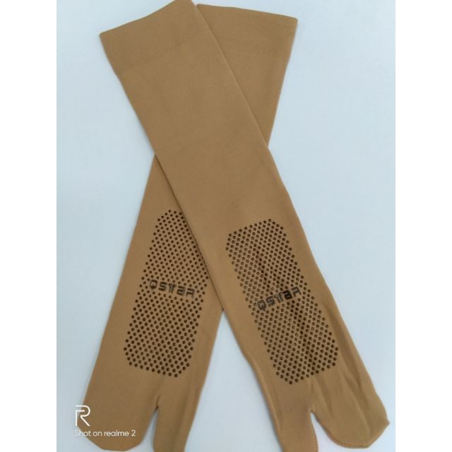 2 pasang pair Stokin tawaf umrah anti slip bulat / berjari | Shopee ...