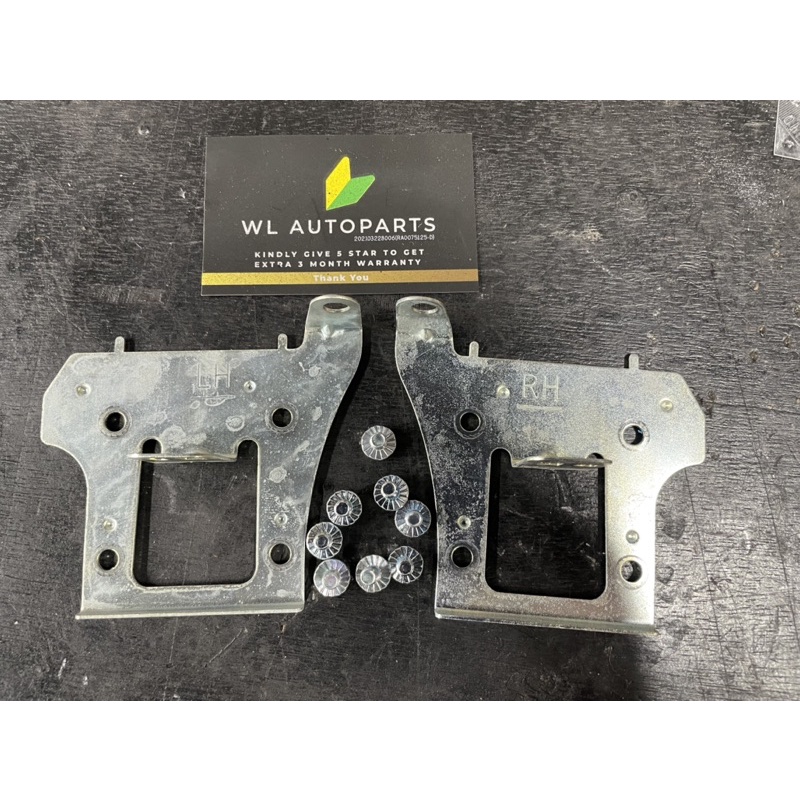 Toyota double din player bracket with skru original toyota japan ...