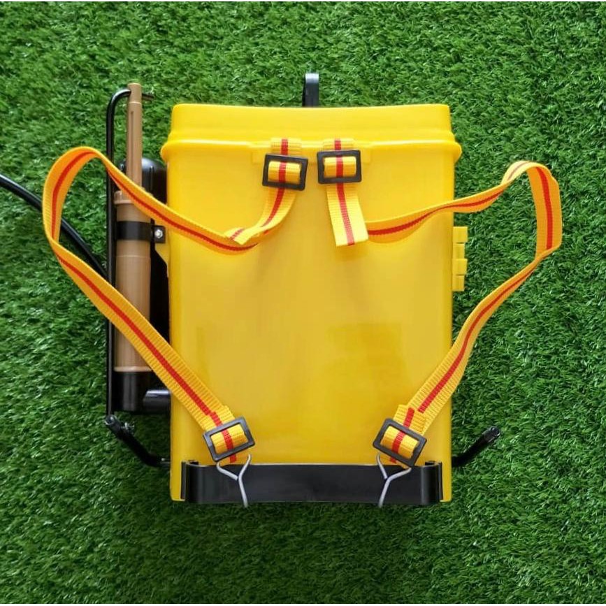 Pam Racun Manual Meracun Rumput Padi Sawah Sayur Kebun 16L Cap Bulan ...