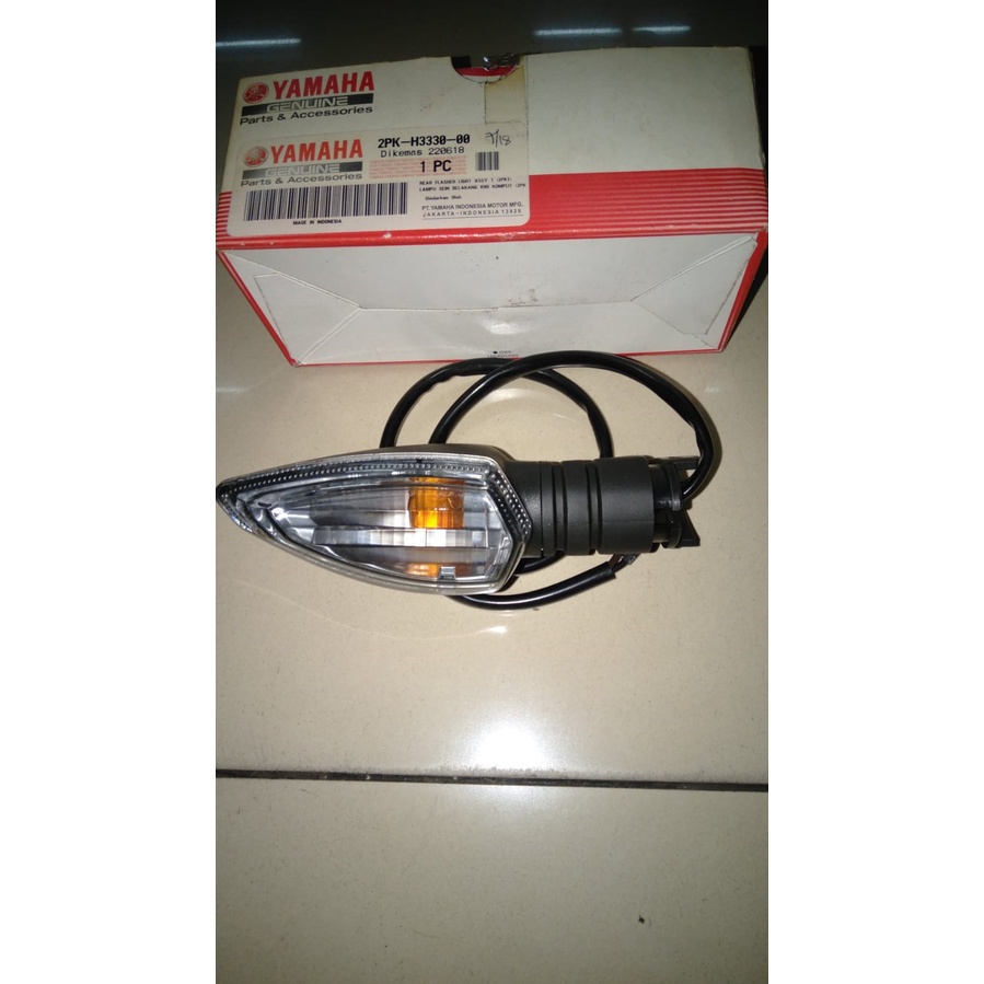 Original YAMAHA R-15 LEFT REAR SEN LIGHT | Shopee Malaysia