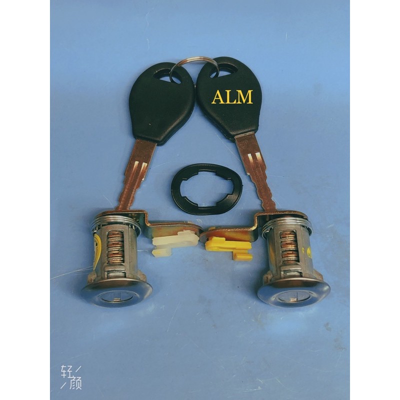 NISSAN VANNETTE C22 DOOR KEY LOCK SET (LH&RH) | Shopee Malaysia