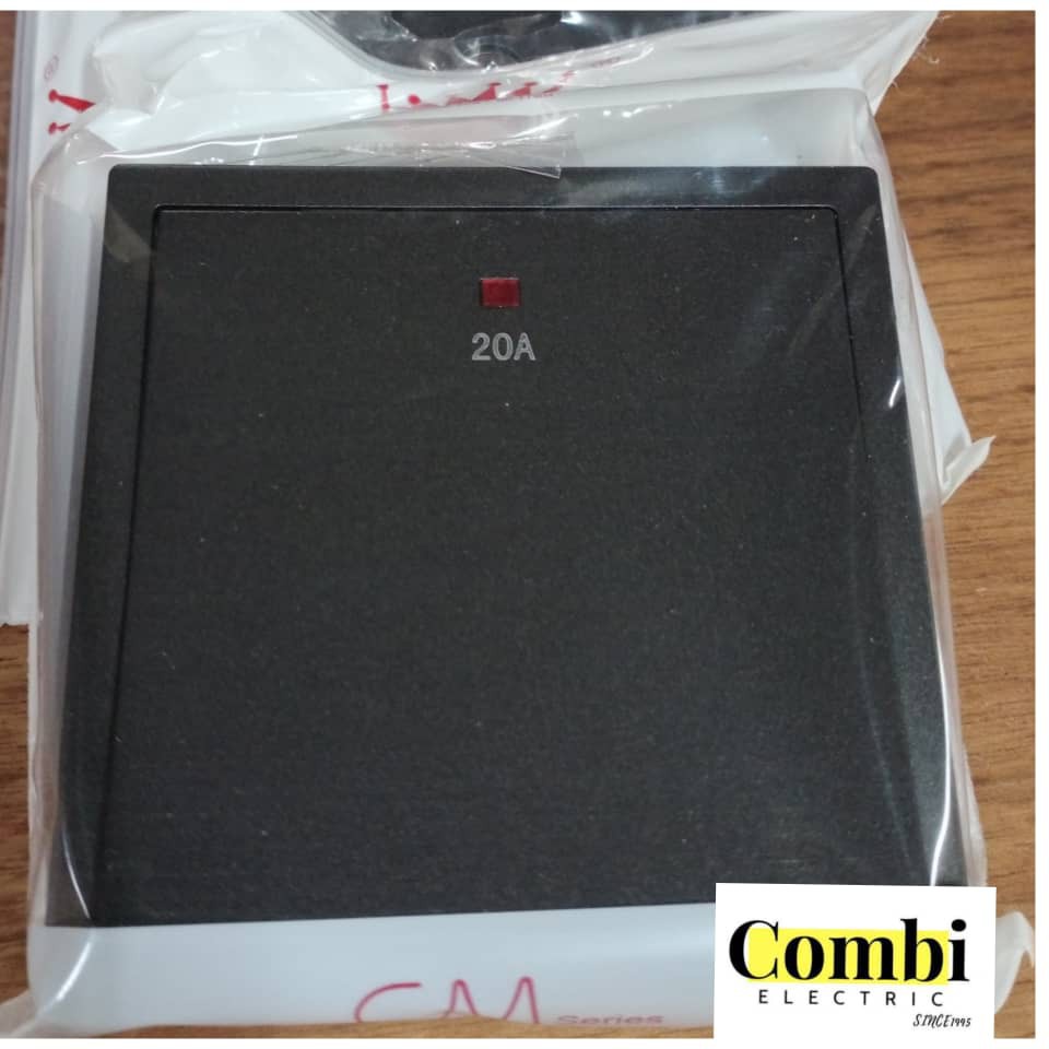 CROWN MATT BLACK CM SERIES SWITCHES & SOCKET OUTLET 13A/15A/20A/TV ...