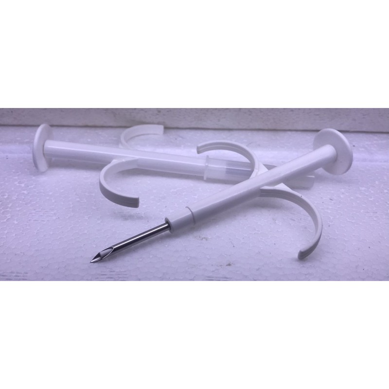 🔥Ready Stock🔥Chip syringe for Arowana /pet (hole size:2mm) | Shopee ...
