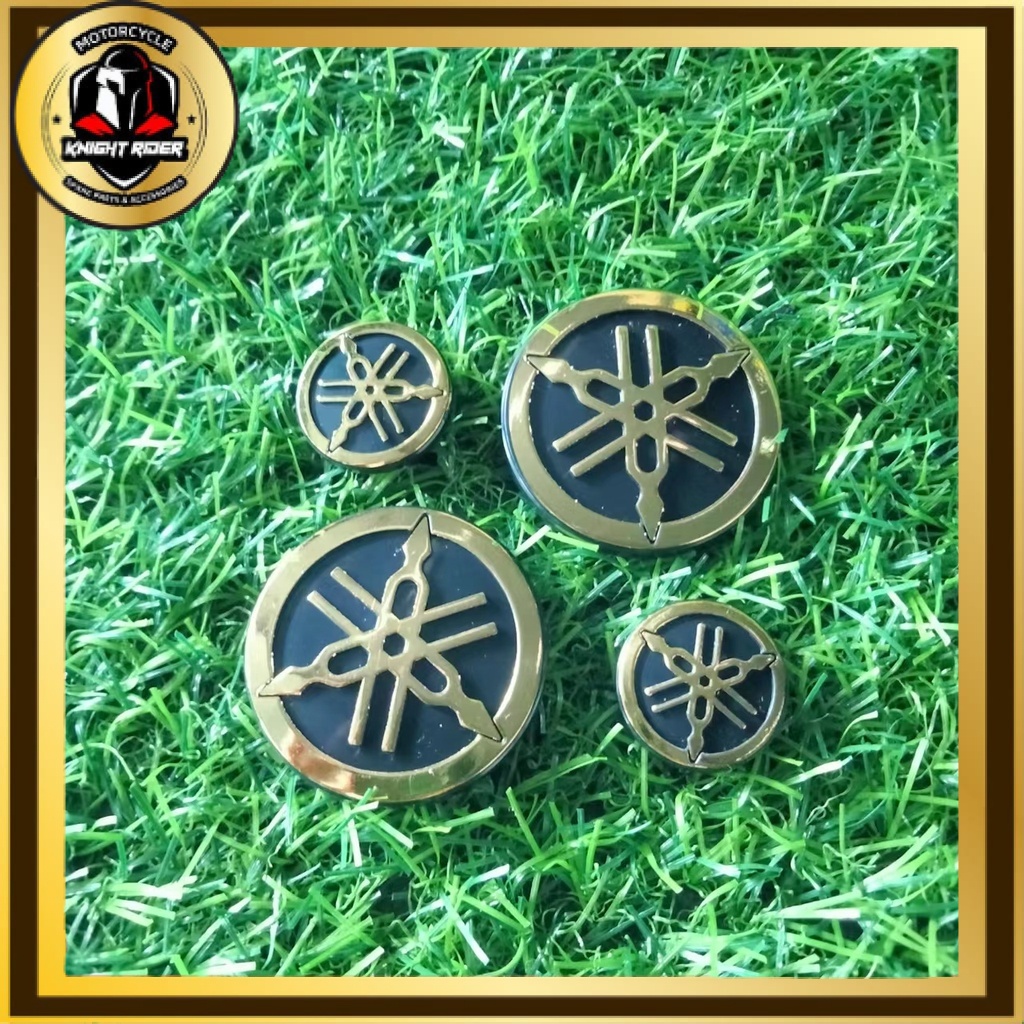 YAMAHA LOGO STICKER FULL SET Y15Z SILVER GOLD 2PCS BIG 2PCS SMALL ...