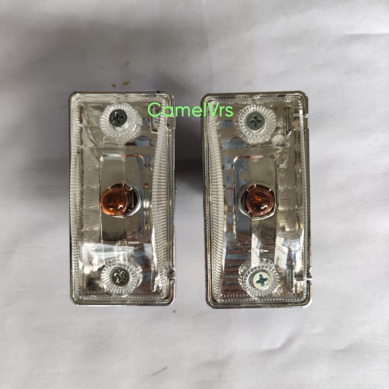 PUTIH Daihatsu Feroza side cents /Ferosa /Taft Crystal white (2pcs ...