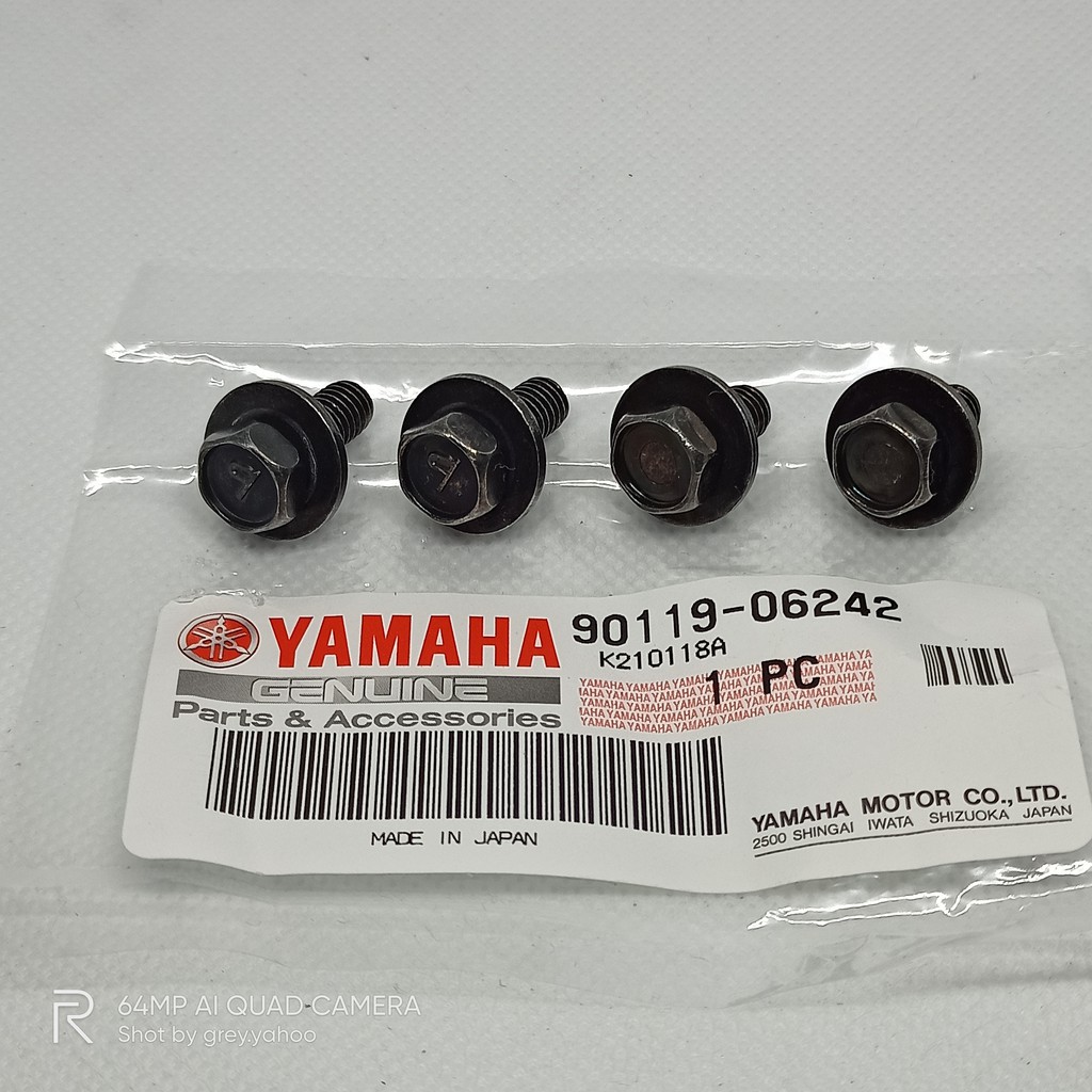 Yamaha RXZ Skru Bolt Mudguard Belakang Rear Fender Original Japan ...