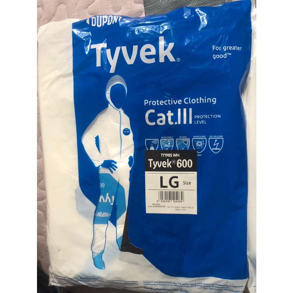 Isolation Gown PPE Tyvek 600 Disposable Medical Coverall PPE Dupont Xpert Expert Suit ...