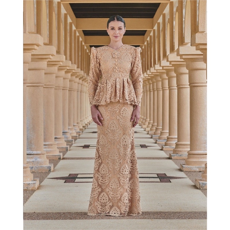 (NEW WITH TAG) QISZAR HALEN LUXE TIMELESS RAYA 2022 | Shopee Malaysia